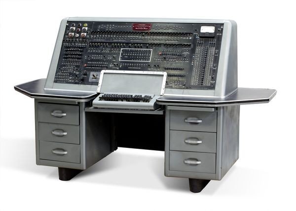 Universal Automatic Computer (UNIVAC) | Kofa Study